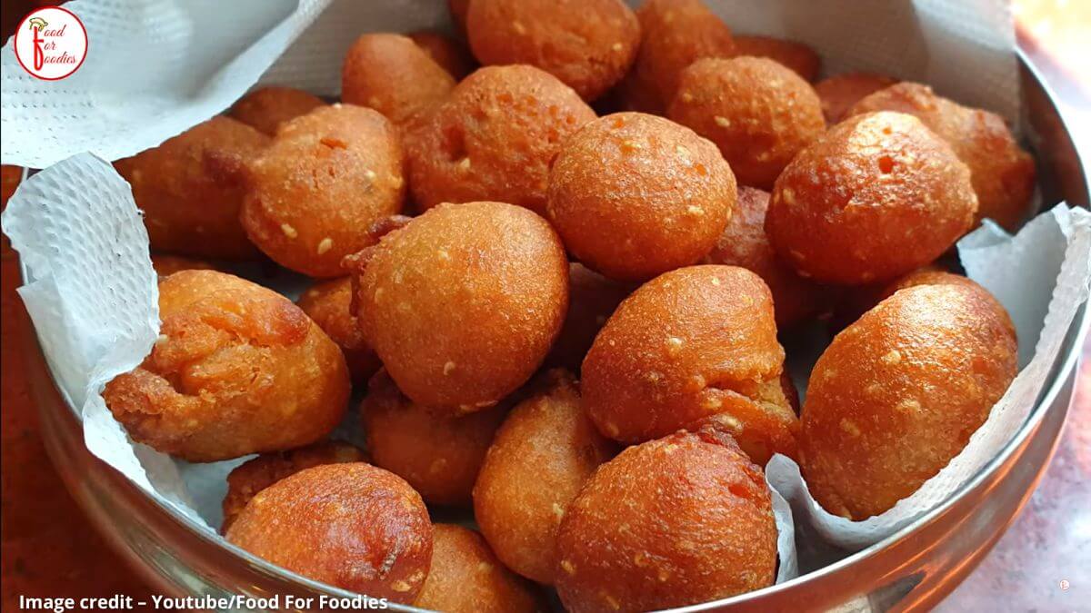 ગુલગુલે બનાવવાની રીત | gulgule banavani rit | gulgule recipe in gujarati