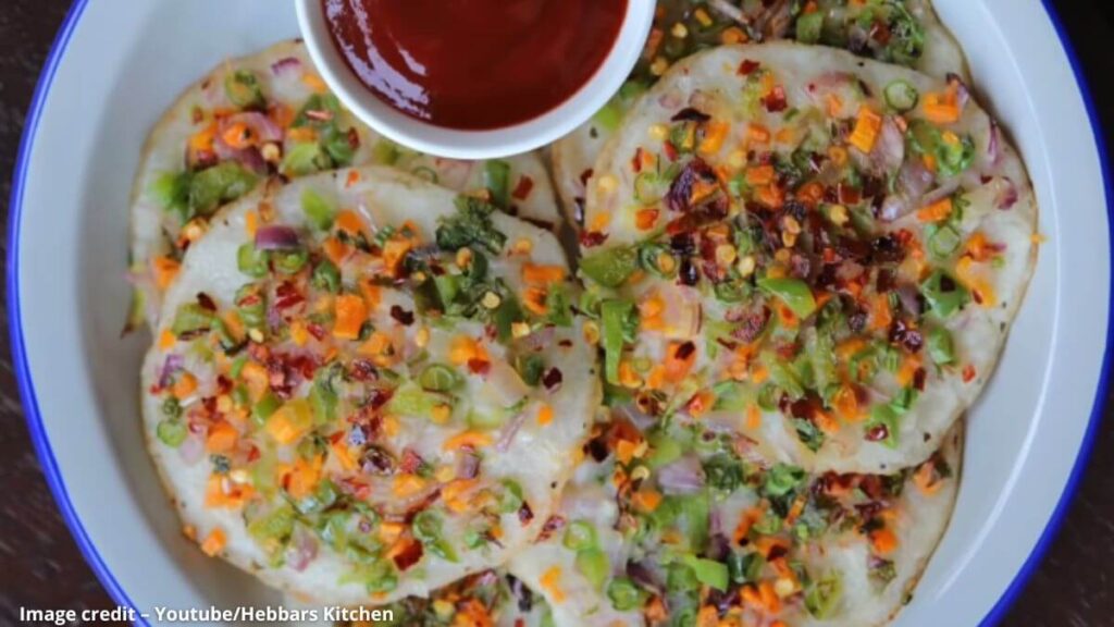 ઇન્સ્ટન્ટ પૌવા ઉત્તપમ બનાવવાની રીત | Instant pauva uttapam banavani rit ...